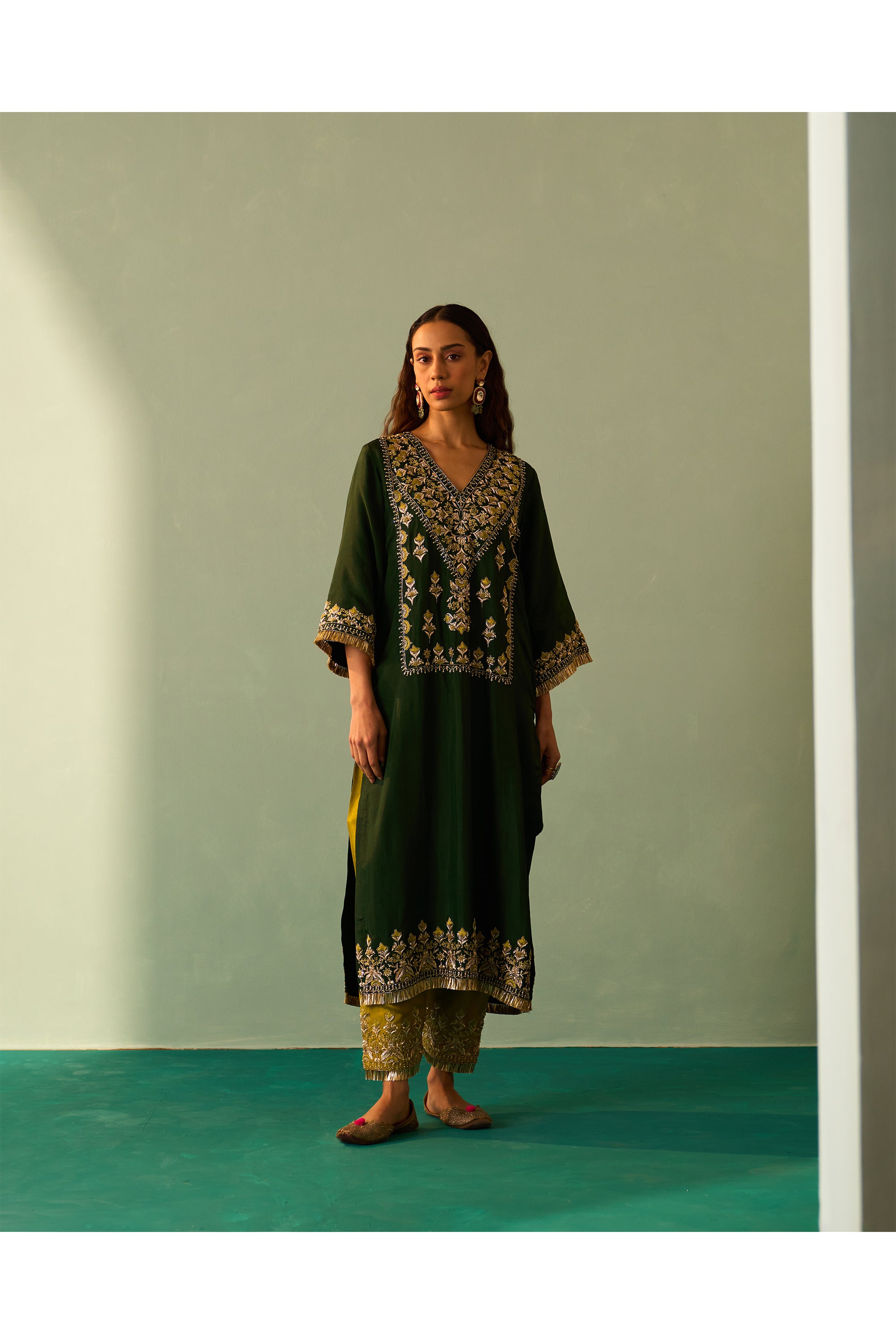 Handcrafted Green Silk Choga Set | Traditional Zardozi Embroidery – Karegar