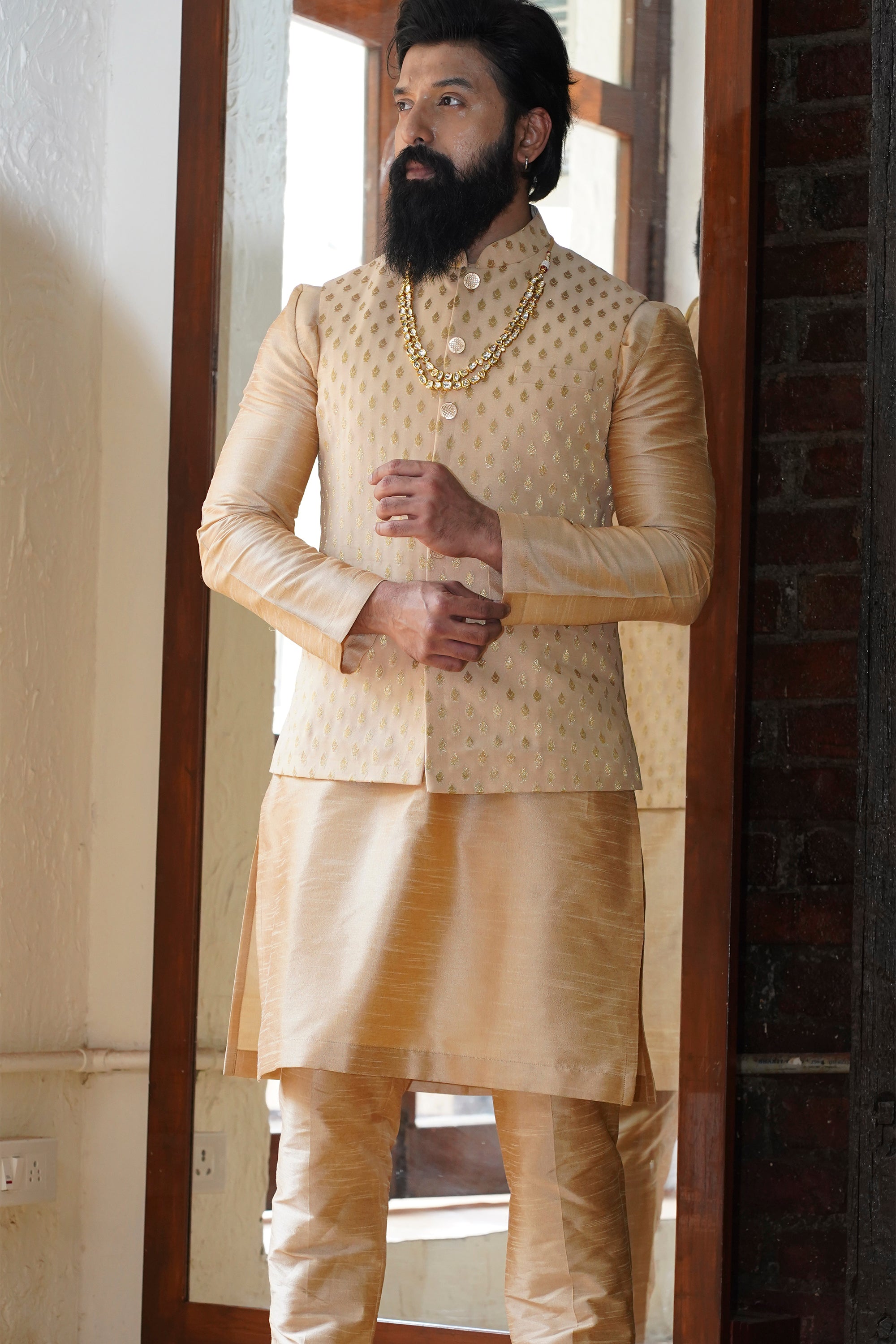 Beige Kurta, Vest and Pant set – Karegar
