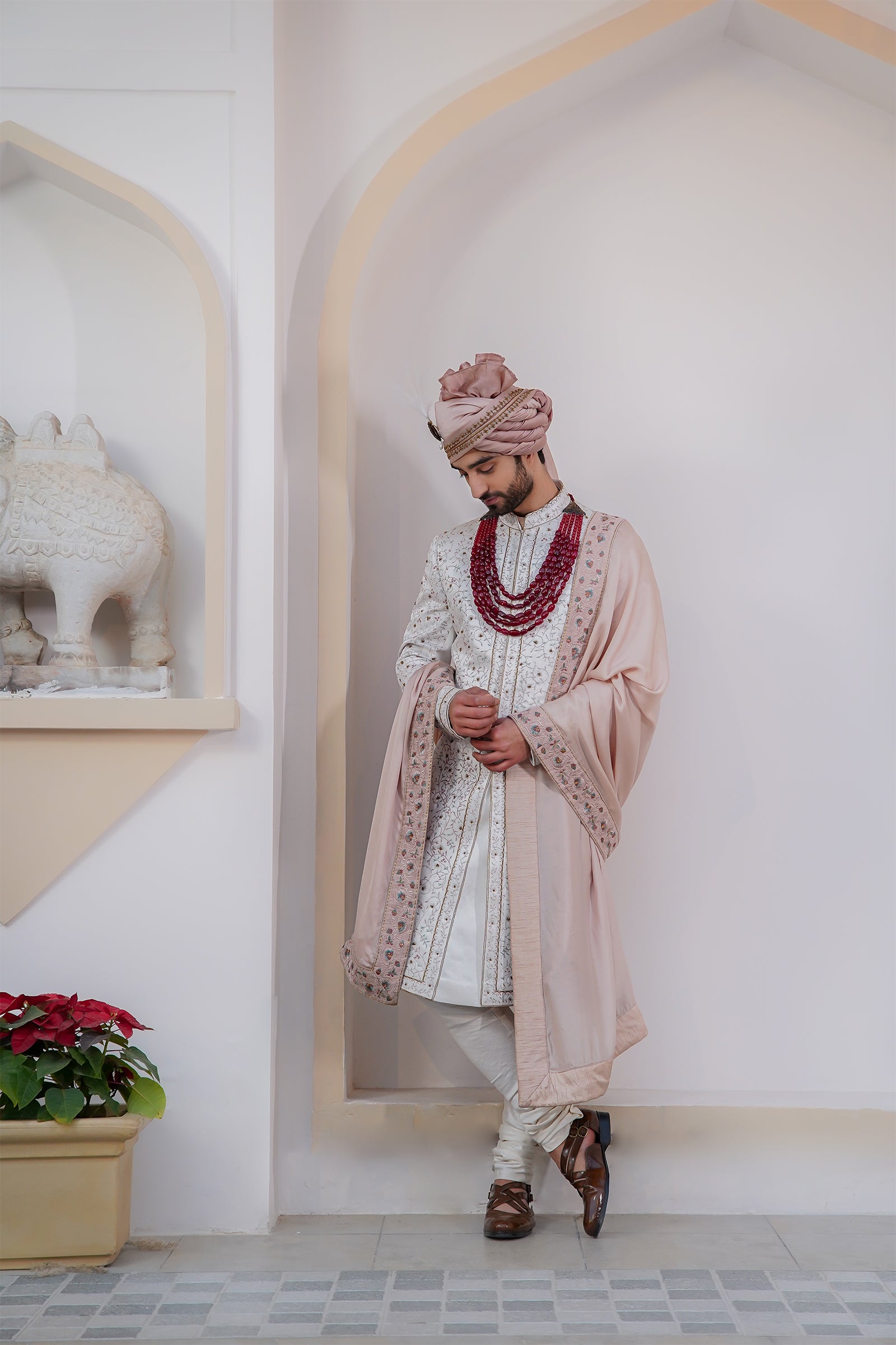 Elegant Ivory Chasm Kashmiri Jamawar Sherwani Set – Karegar